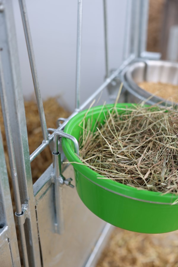 Calf box large,Agricultural Sup ... - Kerbl UK Ltd