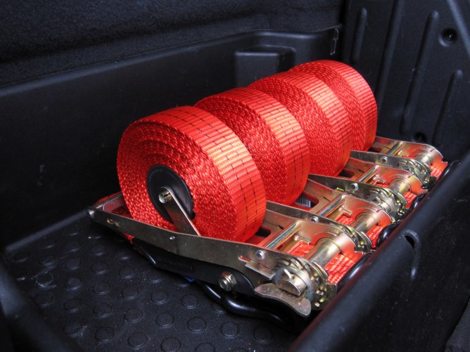 Automatic lashing strap Quicklo ... - Kerbl UK Ltd