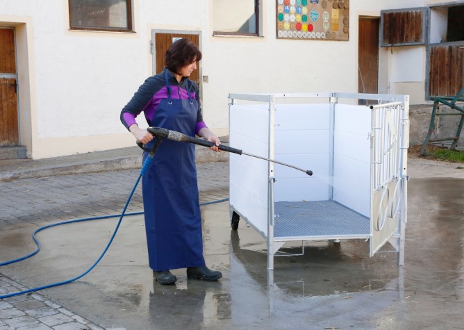 Milking and washing apron,Agric ... - Kerbl UK Ltd
