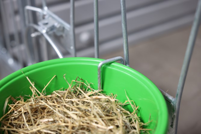 Modular Calf Box,Agricultural S ... - Kerbl UK Ltd